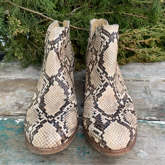 Michael Shannon | Shoes | Michael Shannon Snakeskin Leather Ankle Boots ...